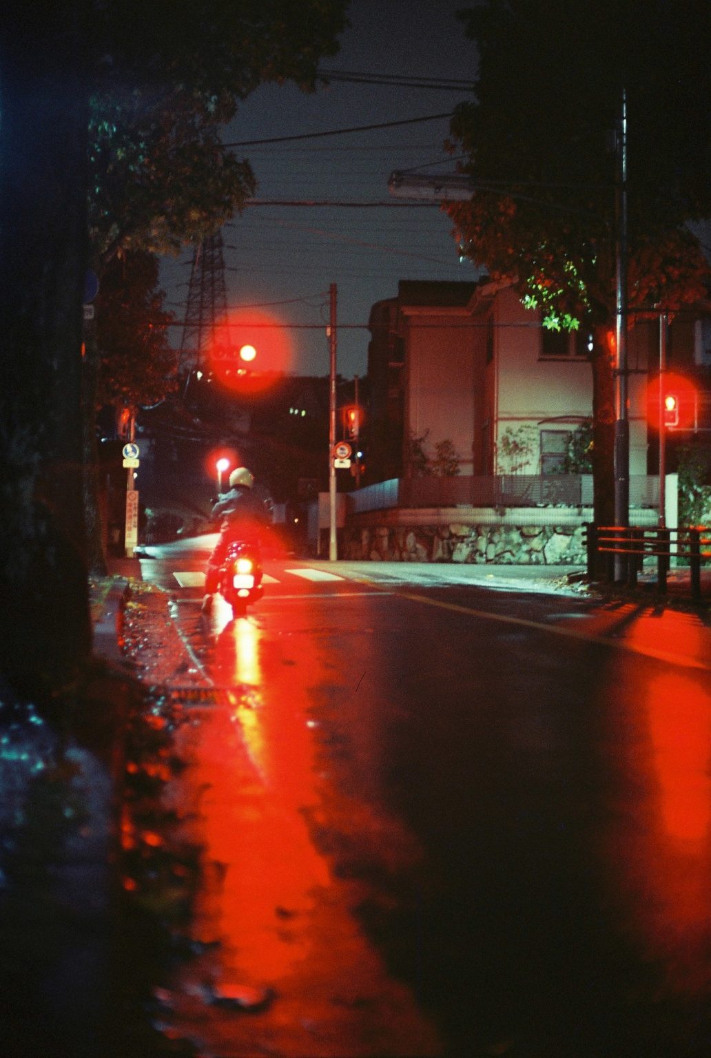 【低感度タングステンフィルム】AMBER T200 使用レビュー