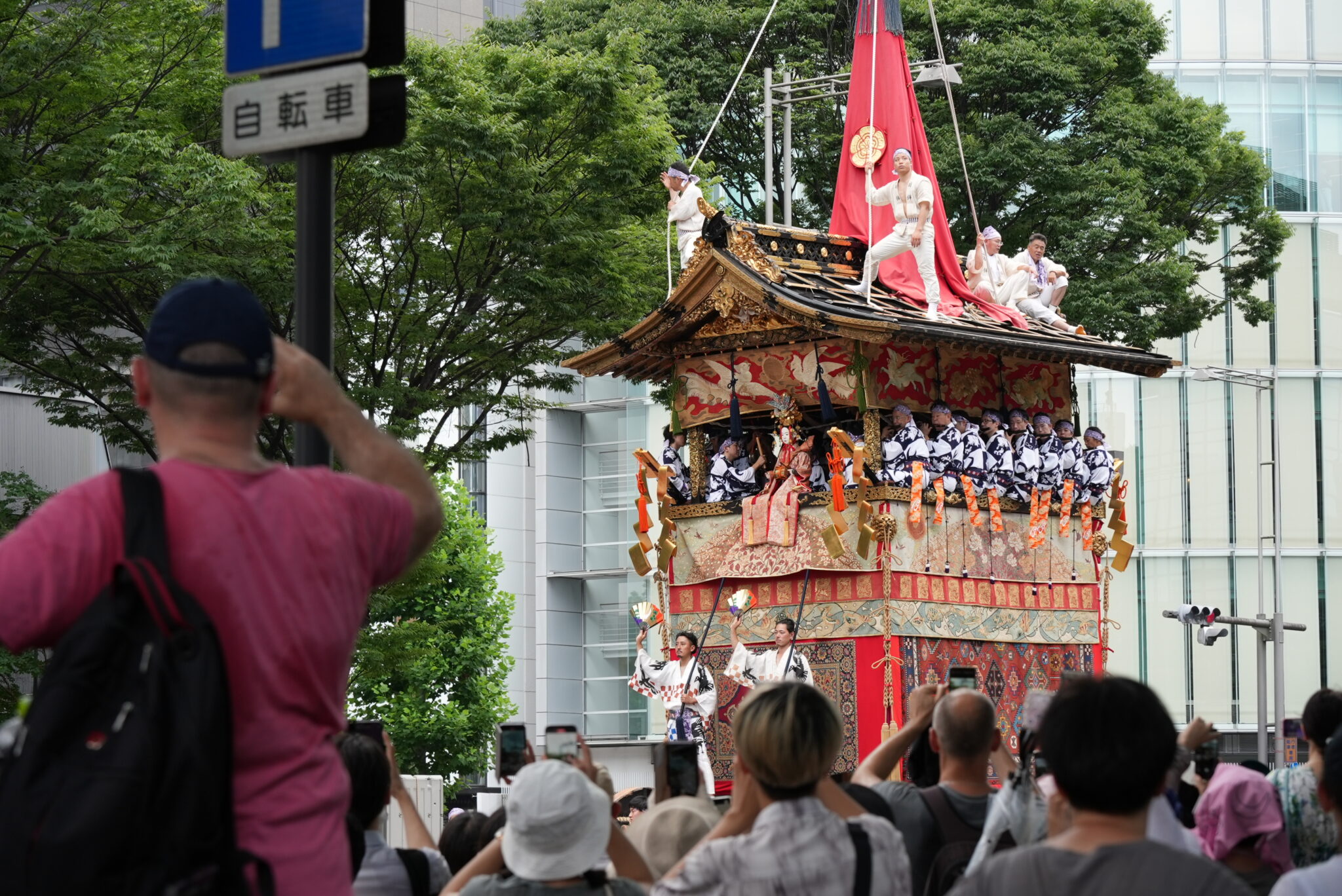 Tamron 50-300mm F/4.5-6.3 Di III VC VXD 製品レビュー【50mmスタートの望遠ズーム 快適すぎ】